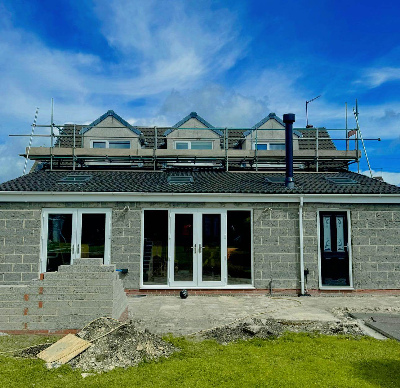Temporary Roof Scaffolding | Weatherproof Scaffold Covers